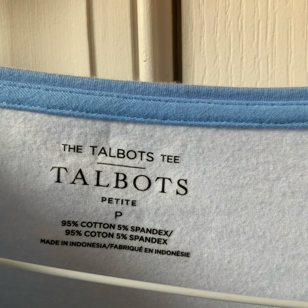 Talbots Brand Tropical Blue Bird Tee Shirt - Gem